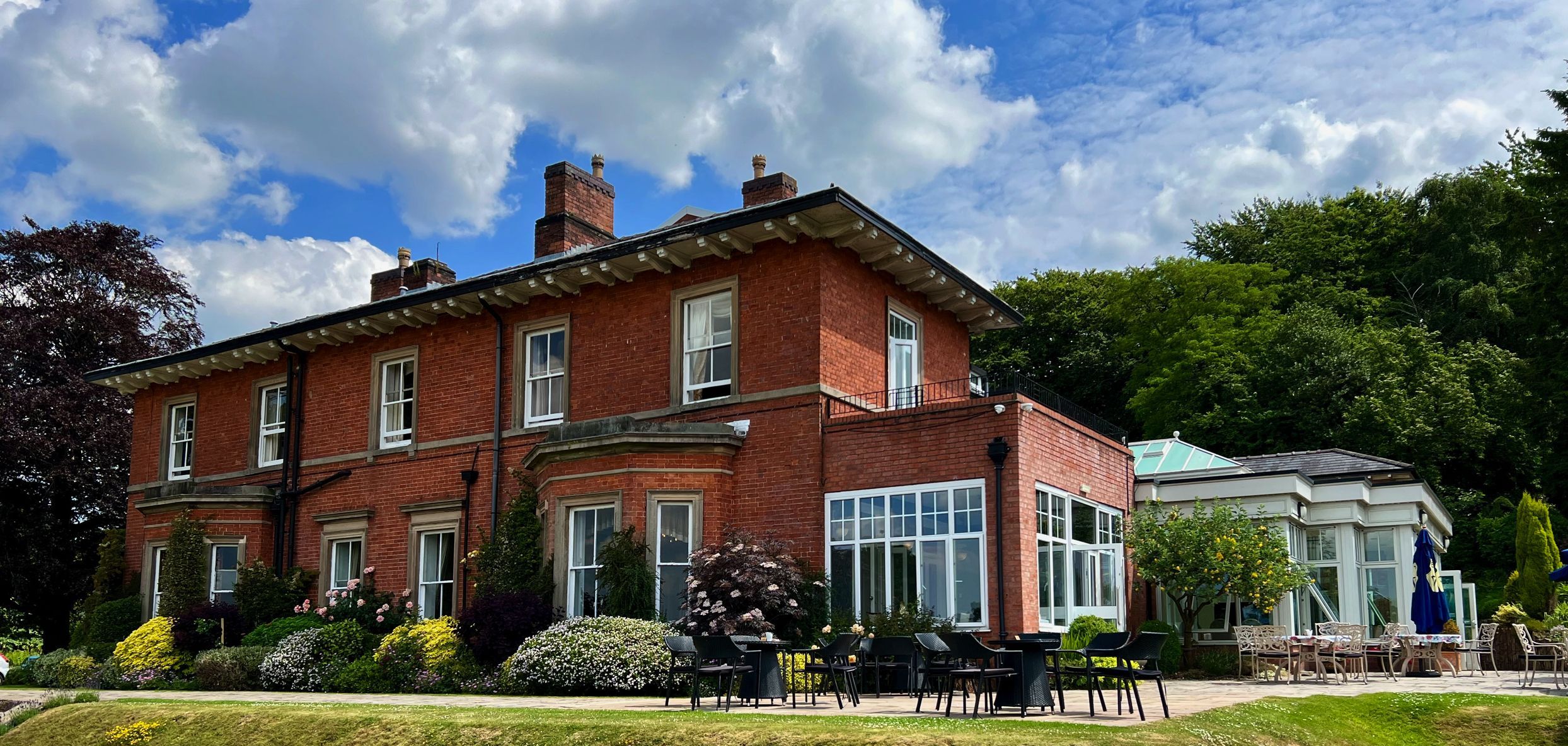 The Upper House Hotel, Weddings & Restaurant in Stoke on Trent